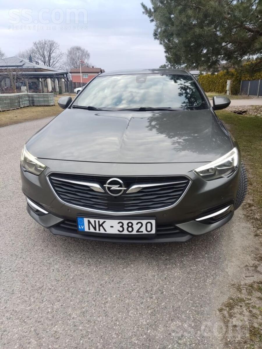 Grey Opel Insignia 2017 in Riga, with an engine capacity of 1.60 L and mileage of 0 thousand km for 6250 €, photo 13 on AUTOMOTO.COM.LV
