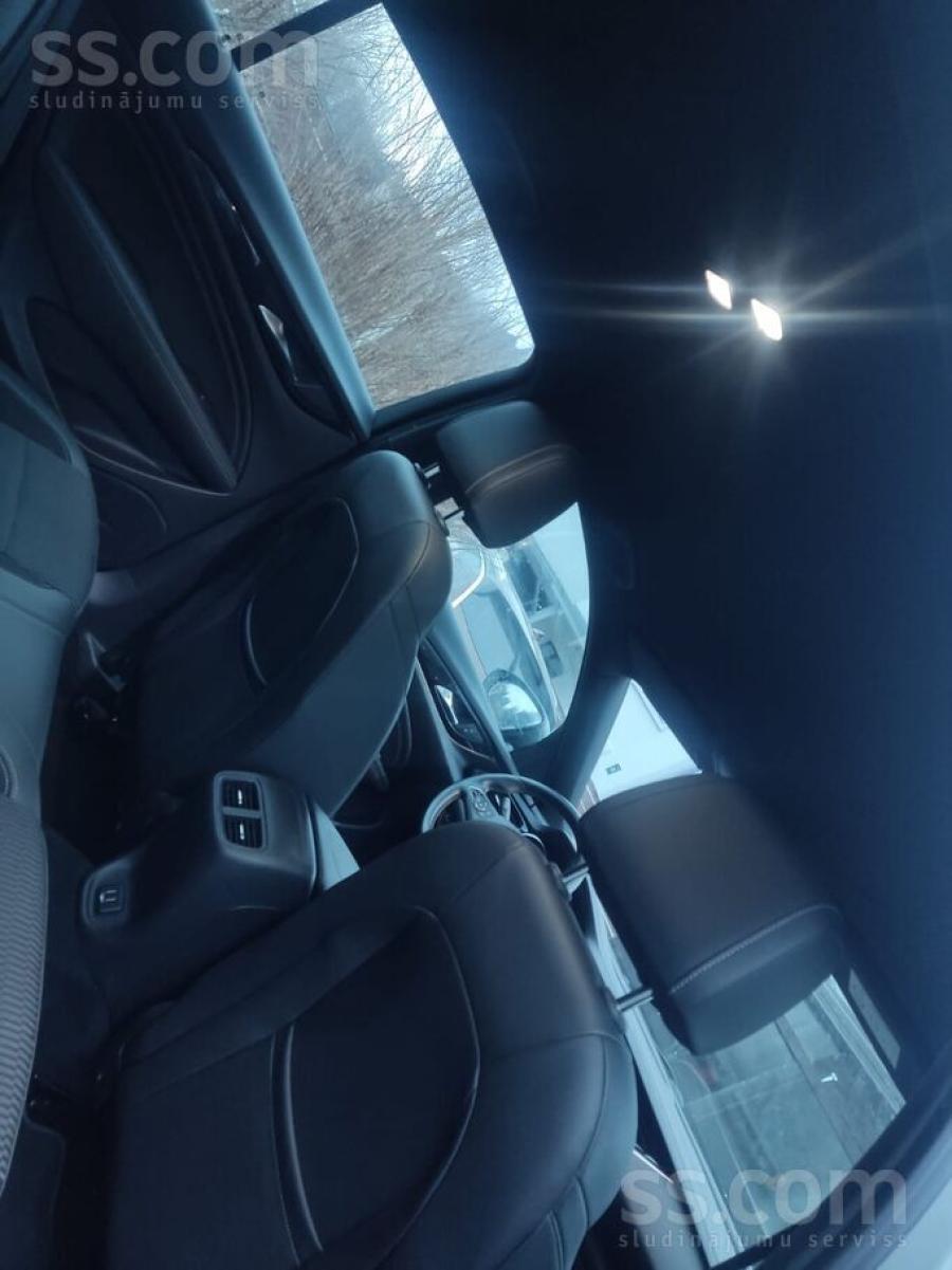 Grey Opel Insignia 2017 in Riga, with an engine capacity of 1.60 L and mileage of 0 thousand km for 6250 €, photo 16 on AUTOMOTO.COM.LV