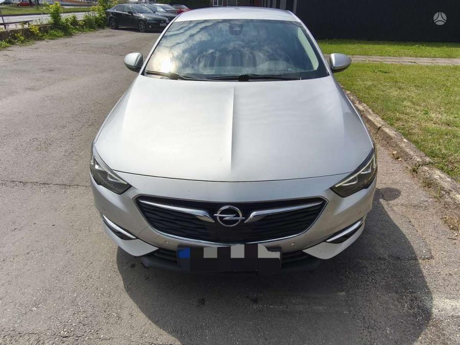 Pelēks Opel Insignia 2017 Klaipėda, ar dzinēja tilpumu 1.60 L un nobraukumu 156 tūkst. km par 8400 €, foto 3 vietnē AUTOMOTO.COM.LV