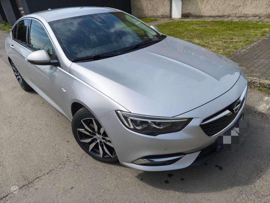 Pelēks Opel Insignia 2017 Klaipėda, ar dzinēja tilpumu 1.60 L un nobraukumu 156 tūkst. km par 8400 €, foto 15 vietnē AUTOMOTO.COM.LV