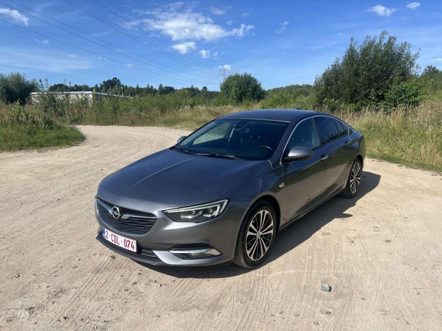 Pelēks Opel Insignia 2017 Alīta, ar dzinēja tilpumu 1.60 L un nobraukumu 284 tūkst. km par 7500 €, foto 1 vietnē AUTOMOTO.COM.LV