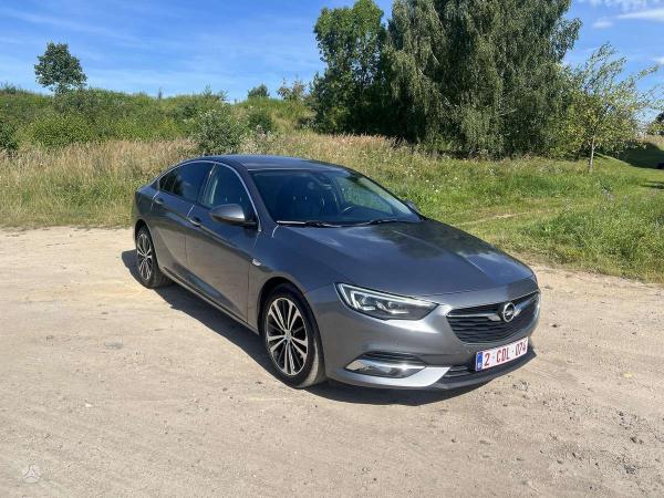 Grey Opel Insignia 2017 in Alytus, with an engine capacity of 1.60 L and mileage of 284 thousand km for 7500 €, photo 2 on AUTOMOTO.COM.LV