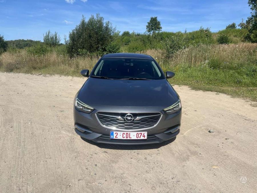 Pelēks Opel Insignia 2017 Alīta, ar dzinēja tilpumu 1.60 L un nobraukumu 284 tūkst. km par 7500 €, foto 4 vietnē AUTOMOTO.COM.LV