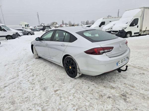 Pelēks Opel Insignia 2018 Tauragė, ar dzinēja tilpumu 1.60 L un nobraukumu 172 tūkst. km par 8200 €, foto 5 vietnē AUTOMOTO.COM.LV
