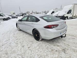Grey Opel Insignia 2018 in Taurage, with an engine capacity of 1.60 L and mileage of 172 thousand km for 8200 €, photo 5 on AUTOMOTO.COM.LV