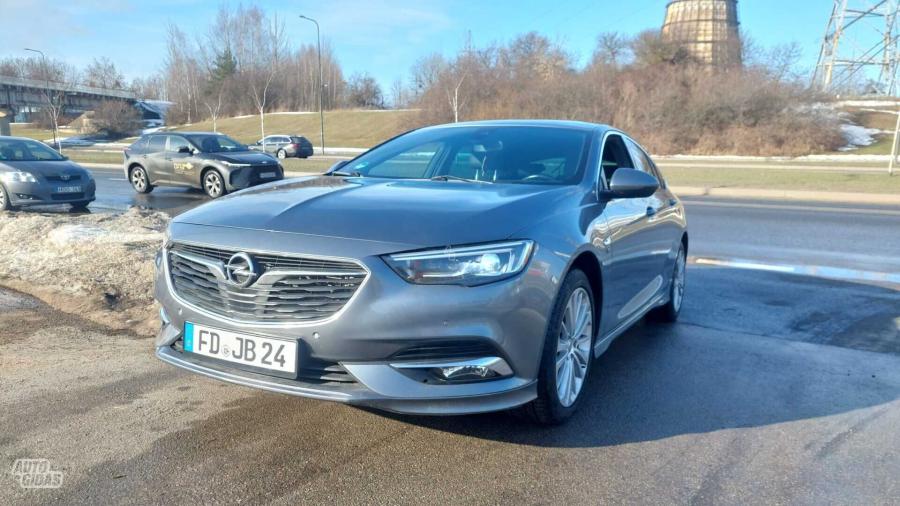 Grey Opel Insignia 2018 in Kaunas, with an engine capacity of 2.00 L and mileage of 283 thousand km for 9700 €, photo 14 on AUTOMOTO.COM.LV