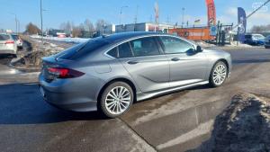 Grey Opel Insignia 2018 in Kaunas, with an engine capacity of 2.00 L and mileage of 283 thousand km for 9700 €, photo 18 on AUTOMOTO.COM.LV