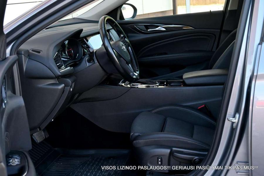 Grey Opel Insignia 2018 in Kretinga, with an engine capacity of 1.96 L and mileage of 222 thousand km for 10999 €, photo 17 on AUTOMOTO.COM.LV