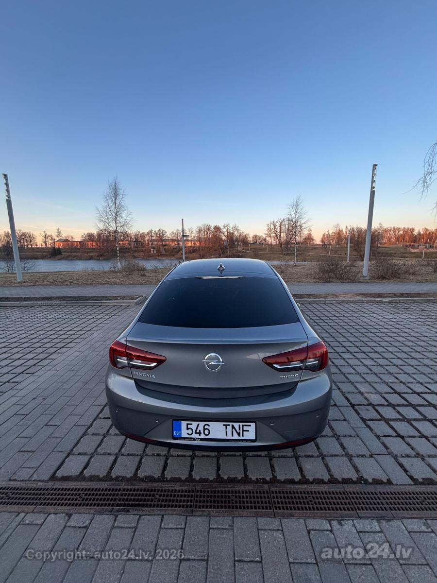 Grey Opel Insignia 2018 in Tartu, with an engine capacity of 1.50 L and mileage of 171 thousand km for 11999 €, photo 8 on AUTOMOTO.COM.LV