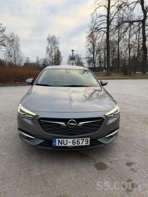 Grey Opel Insignia 2019 in Riga, with an engine capacity of 1.50 L and mileage of 140 thousand km for 11500 €, photo  on AUTOMOTO.COM.LV