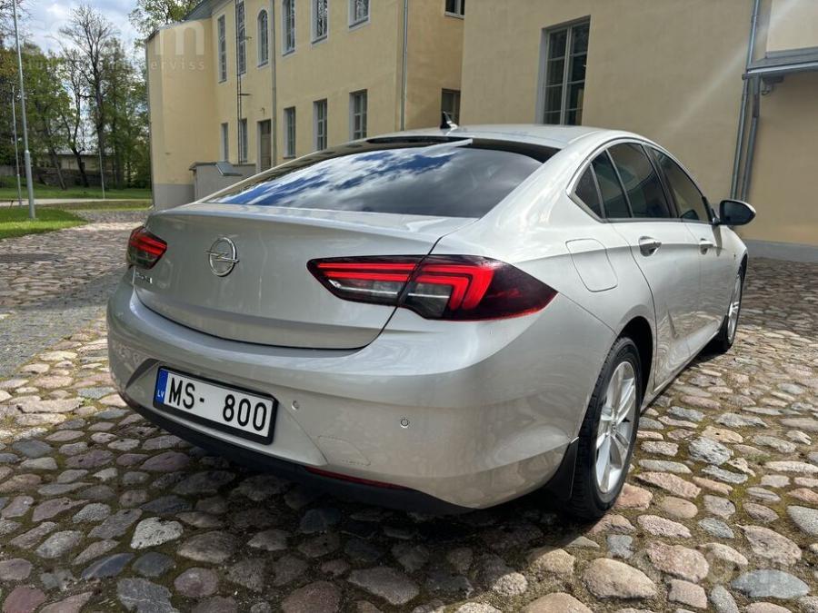 Pelēks Opel Insignia 2019 Jēkabpils, ar dzinēja tilpumu 1.60 L un nobraukumu 175 tūkst. km par 9980 €, foto 7 vietnē AUTOMOTO.COM.LV