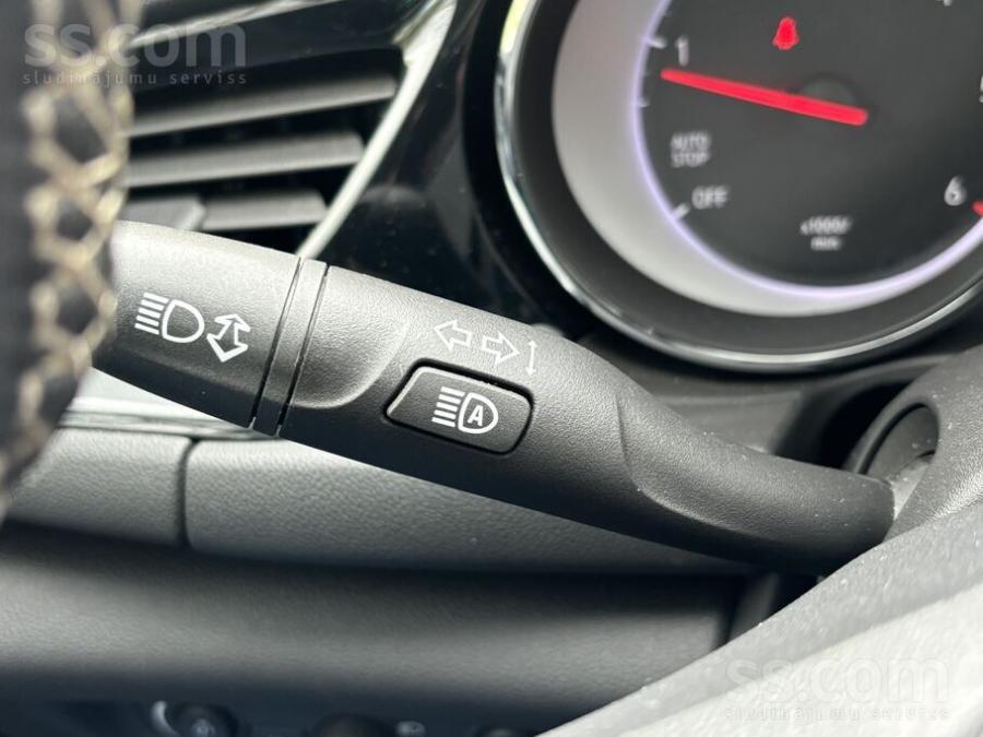 Pelēks Opel Insignia 2019 Jēkabpils, ar dzinēja tilpumu 1.60 L un nobraukumu 175 tūkst. km par 9980 €, foto 16 vietnē AUTOMOTO.COM.LV