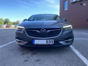Grey Opel Insignia 2019 in Klaipeda, with an engine capacity of 1.96 L and mileage of 154 thousand km for 14500 €, photo 3 on AUTOMOTO.COM.LV