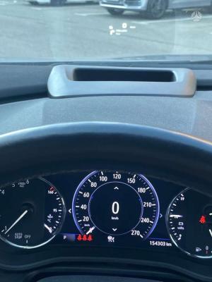 Grey Opel Insignia 2019 in Klaipeda, with an engine capacity of 1.96 L and mileage of 154 thousand km for 14500 €, photo 6 on AUTOMOTO.COM.LV