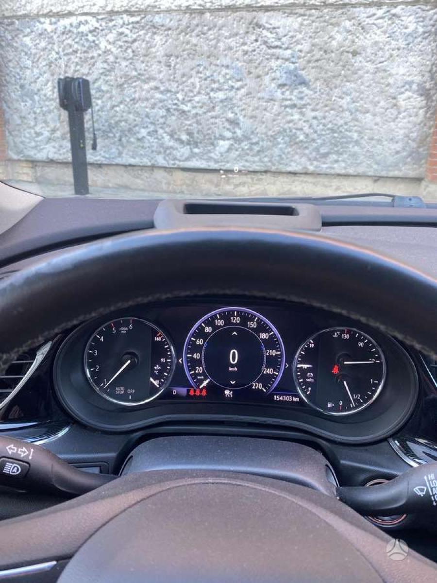 Grey Opel Insignia 2019 in Klaipeda, with an engine capacity of 1.96 L and mileage of 154 thousand km for 14500 €, photo 7 on AUTOMOTO.COM.LV