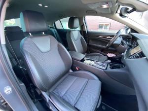 Grey Opel Insignia 2019 in Klaipeda, with an engine capacity of 1.96 L and mileage of 154 thousand km for 14500 €, photo 13 on AUTOMOTO.COM.LV