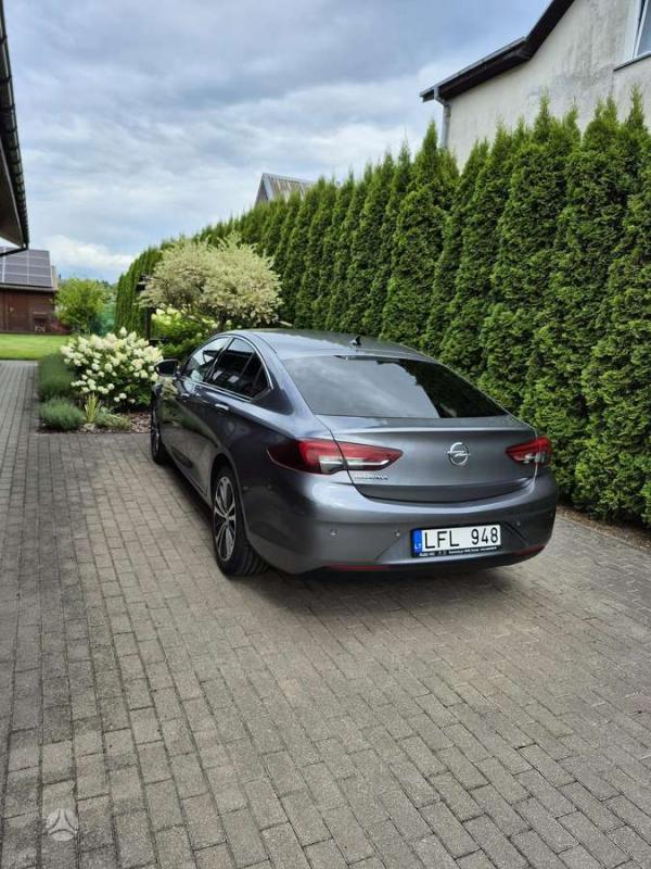 Pelēks Opel Insignia 2019 Panevēža, ar dzinēja tilpumu 2.00 L un nobraukumu 61 tūkst. km par 16000 €, foto 2 vietnē AUTOMOTO.COM.LV