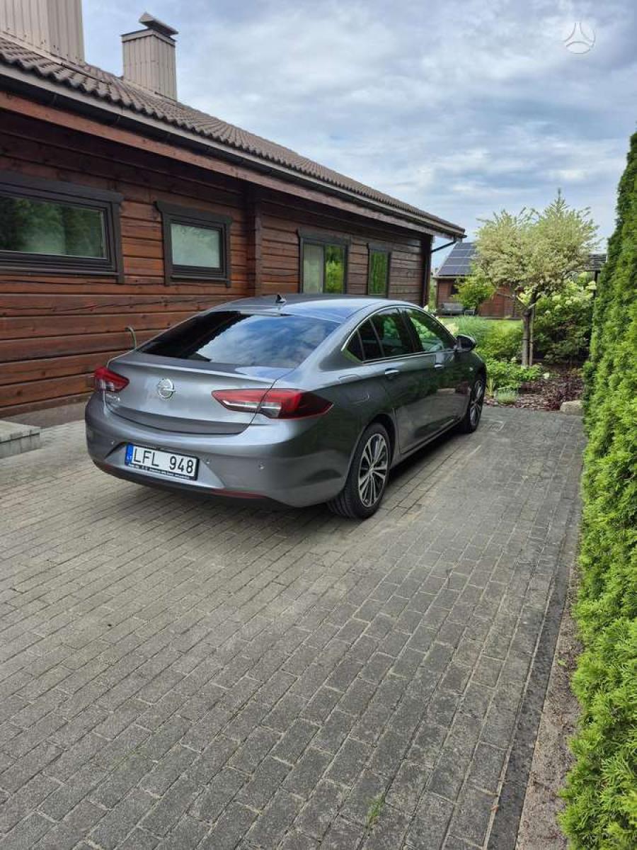 Pelēks Opel Insignia 2019 Panevēža, ar dzinēja tilpumu 2.00 L un nobraukumu 61 tūkst. km par 16000 €, foto 4 vietnē AUTOMOTO.COM.LV