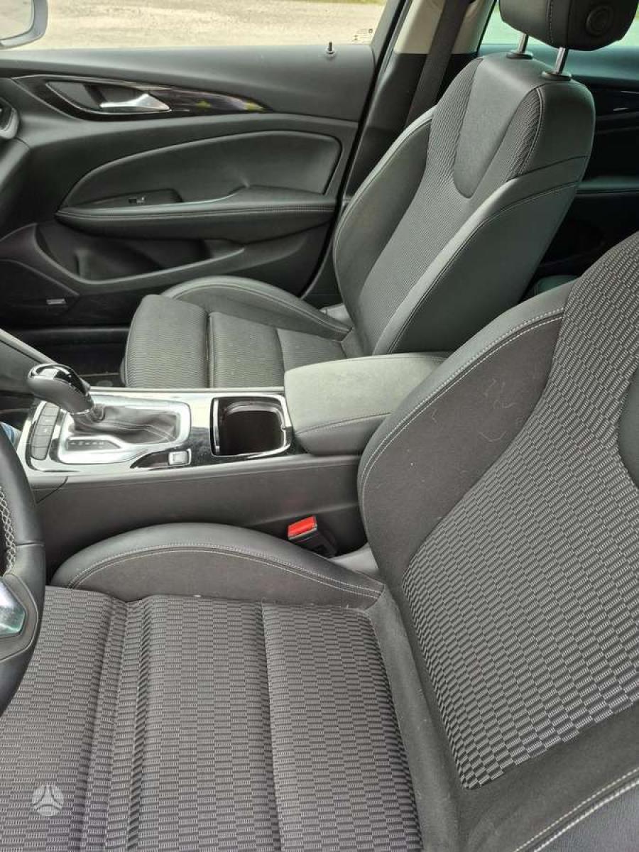 Pelēks Opel Insignia 2019 Panevēža, ar dzinēja tilpumu 2.00 L un nobraukumu 61 tūkst. km par 16000 €, foto 5 vietnē AUTOMOTO.COM.LV