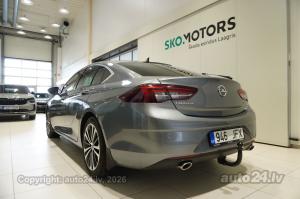 Grey Opel Insignia 2019 in Tallinn, with an engine capacity of 1.60 L and mileage of 45 thousand km for 16500 €, photo 3 on AUTOMOTO.COM.LV