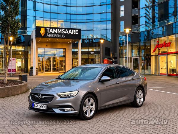 Grey Opel Insignia 2019 in Tallinn, with an engine capacity of 1.50 L and mileage of 127 thousand km for 12990 €, photo 1 on AUTOMOTO.COM.LV