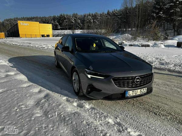 Grey Opel Insignia 2020 in Vilnius, with an engine capacity of 1.50 L and mileage of 120 thousand km for 13500 €, photo 1 on AUTOMOTO.COM.LV