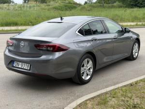 Pelēks Opel Insignia 2020 Rīga, ar dzinēja tilpumu 2.00 L un nobraukumu 107 tūkst. km par 13750 €, foto 5 vietnē AUTOMOTO.COM.LV