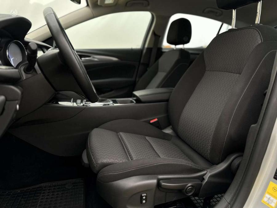 Pelēks Opel Insignia 2020 Viļņa, ar dzinēja tilpumu 1.60 L un nobraukumu 43 tūkst. km par 13300 €, foto 11 vietnē AUTOMOTO.COM.LV
