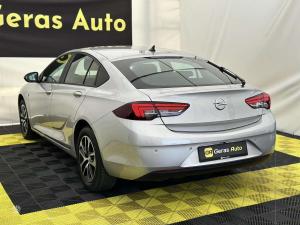 Grey Opel Insignia 2020 in Vilnius, with an engine capacity of 1.60 L and mileage of 43 thousand km for 13300 €, photo 7 on AUTOMOTO.COM.LV