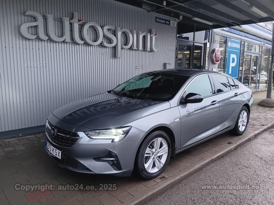 Grey Opel Insignia 2021 in Tallinn, with an engine capacity of 2.00 L and mileage of 62 thousand km for 21490 €, photo 1 on AUTOMOTO.COM.LV