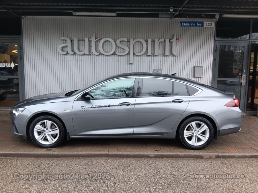 Grey Opel Insignia 2021 in Tallinn, with an engine capacity of 2.00 L and mileage of 62 thousand km for 21490 €, photo 2 on AUTOMOTO.COM.LV