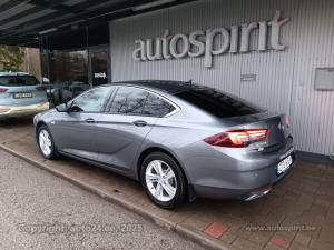 Grey Opel Insignia 2021 in Tallinn, with an engine capacity of 2.00 L and mileage of 62 thousand km for 21490 €, photo 3 on AUTOMOTO.COM.LV