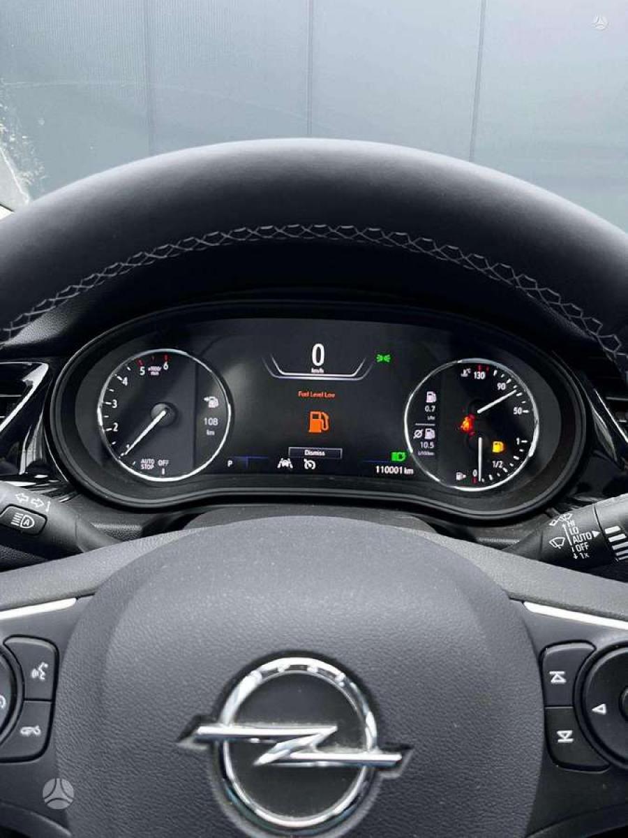 Grey Opel Insignia 2021 in Vilnius, with an engine capacity of 1.50 L and mileage of 111 thousand km for 10999 €, photo 12 on AUTOMOTO.COM.LV