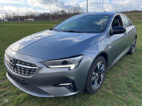 Grey Opel Insignia 2021 in Klaipeda, with an engine capacity of 1.50 L and mileage of 113 thousand km for 12999 €, photo 1 on AUTOMOTO.COM.LV