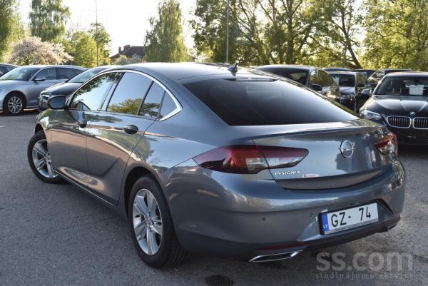 Pelēks Opel Insignia 2021 Kuldīga, ar dzinēja tilpumu 2.00 L un nobraukumu 0 tūkst. km par 15550 €, foto 3 vietnē AUTOMOTO.COM.LV