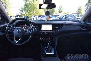Pelēks Opel Insignia 2021 Kuldīga, ar dzinēja tilpumu 2.00 L un nobraukumu 0 tūkst. km par 15550 €, foto 22 vietnē AUTOMOTO.COM.LV
