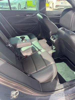 Grey Opel Insignia 2021 in Viljandi, with an engine capacity of 2.00 L and mileage of 118 thousand km for 18990 €, photo 8 on AUTOMOTO.COM.LV