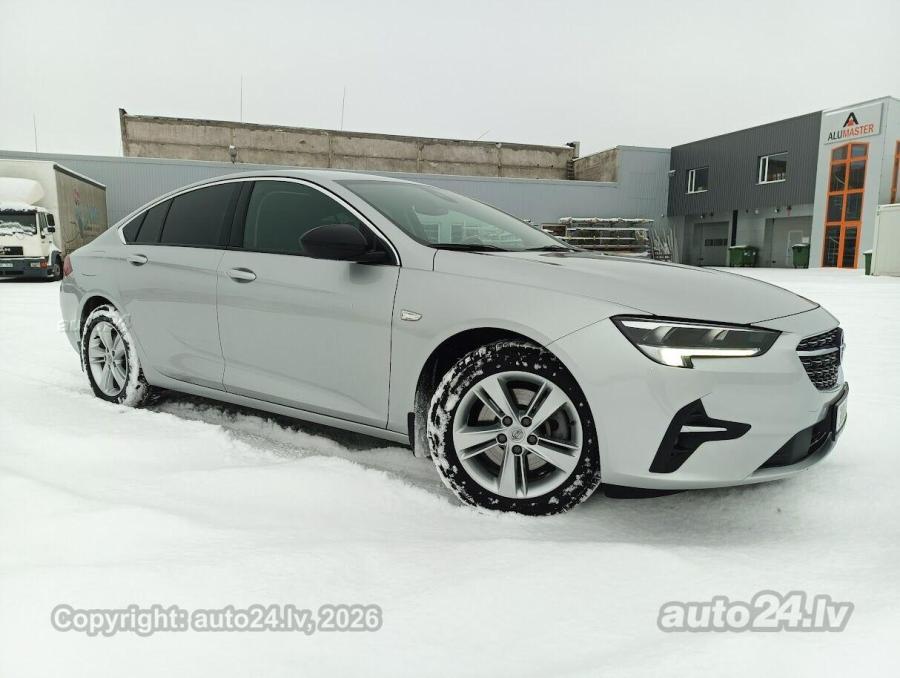 Grey Opel Insignia 2022 in Tartu, with an engine capacity of 2.00 L and mileage of 55 thousand km for 24676 €, photo 5 on AUTOMOTO.COM.LV