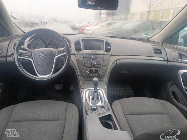 Pelēks Opel Insignia 2009 Avižieniai, ar dzinēja tilpumu 2.00 L un nobraukumu 207 tūkst. km par 3200 €, foto 2 vietnē AUTOMOTO.COM.LV