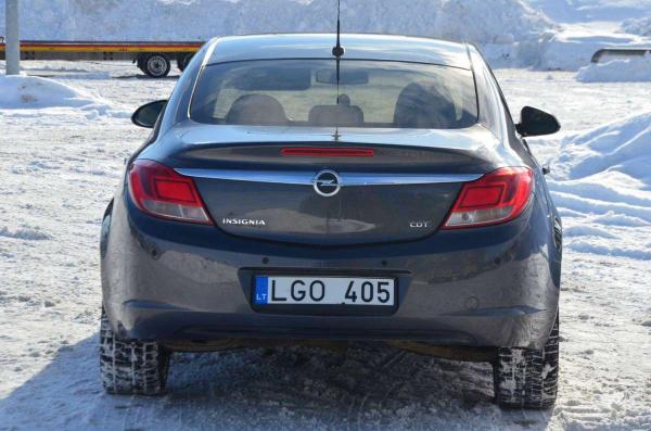 Pelēks Opel Insignia 2009 Šauļi, ar dzinēja tilpumu 1.96 L un nobraukumu 290 tūkst. km par 3200 €, foto 4 vietnē AUTOMOTO.COM.LV
