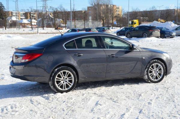 Pelēks Opel Insignia 2009 Šauļi, ar dzinēja tilpumu 1.96 L un nobraukumu 290 tūkst. km par 3200 €, foto 7 vietnē AUTOMOTO.COM.LV