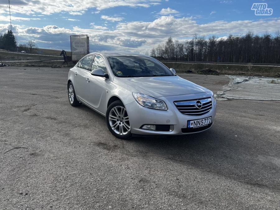 Pelēks Opel Insignia 2009 Utena, ar dzinēja tilpumu 2.00 L un nobraukumu 325 tūkst. km par 2999 €, foto 1 vietnē AUTOMOTO.COM.LV