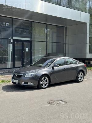Pelēks Opel Insignia 2009 Rīga, ar dzinēja tilpumu 2.00 L un nobraukumu 118 tūkst. km par 4400 €, foto  vietnē AUTOMOTO.COM.LV
