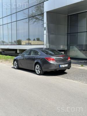 Pelēks Opel Insignia 2009 Rīga, ar dzinēja tilpumu 2.00 L un nobraukumu 118 tūkst. km par 4400 €, foto 3 vietnē AUTOMOTO.COM.LV