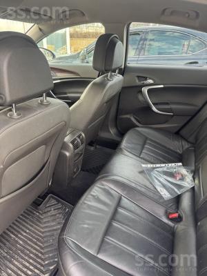 Pelēks Opel Insignia 2009 Rīga, ar dzinēja tilpumu 2.00 L un nobraukumu 188 tūkst. km par 3000 €, foto 6 vietnē AUTOMOTO.COM.LV