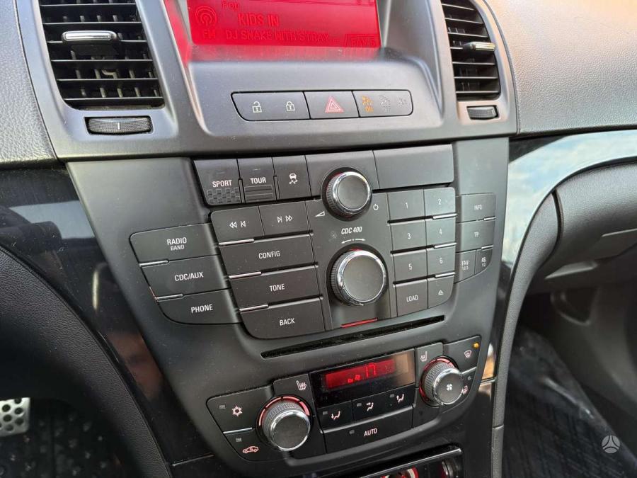 Pelēks Opel Insignia 2009 Kėdainiai, ar dzinēja tilpumu 2.00 L un nobraukumu 229 tūkst. km par 2150 €, foto 18 vietnē AUTOMOTO.COM.LV