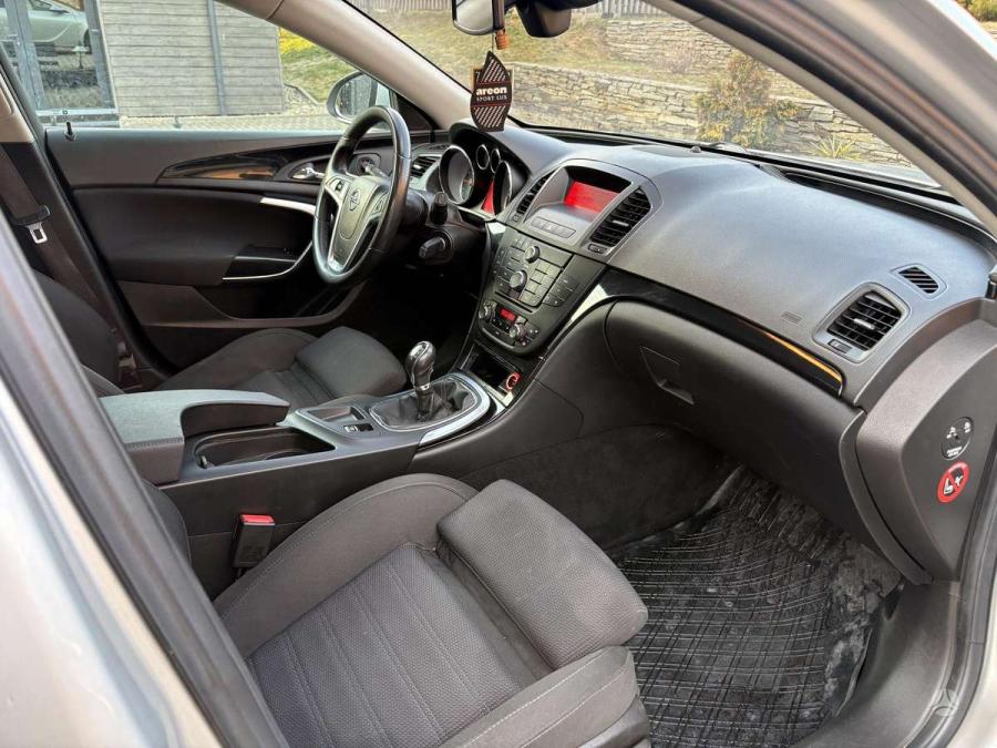 Pelēks Opel Insignia 2009 Kėdainiai, ar dzinēja tilpumu 2.00 L un nobraukumu 229 tūkst. km par 2150 €, foto 19 vietnē AUTOMOTO.COM.LV