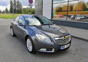 Pelēks Opel Insignia 2009 Rīga, ar dzinēja tilpumu 2.00 L un nobraukumu 216 tūkst. km par 3200 €, foto 3 vietnē AUTOMOTO.COM.LV