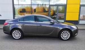 Pelēks Opel Insignia 2009 Rīga, ar dzinēja tilpumu 2.00 L un nobraukumu 216 tūkst. km par 3200 €, foto 4 vietnē AUTOMOTO.COM.LV