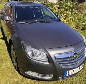 Pelēks Opel Insignia 2009 Alūksne, ar dzinēja tilpumu 2.00 L un nobraukumu 324 tūkst. km par 3200 €, foto  vietnē AUTOMOTO.COM.LV
